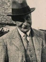 Sewasew | Blundell, Herbert Weld